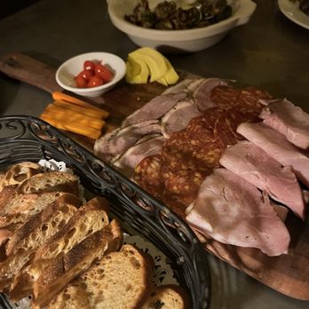 COMSTOCK SALOON - Updated November 2025 - 940 Photos & 1034 Reviews ...