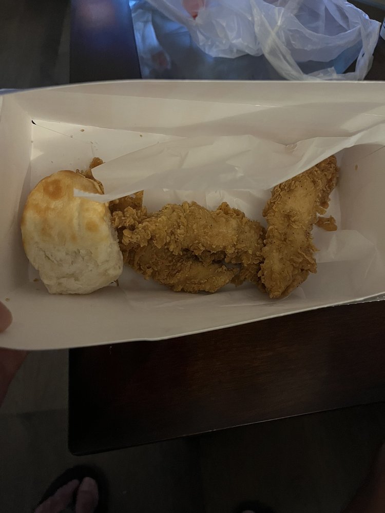 KFC - Updated September 2025 - 19 Photos & 44 Reviews - 31257 Riverside ...