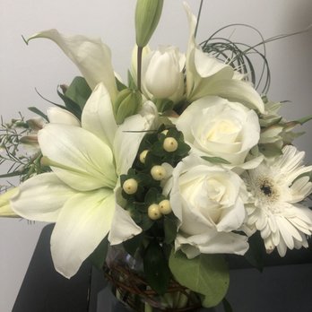 LEE’S FLOWER AND CARD SHOP - Updated December 2025 - 95 Photos & 121 ...