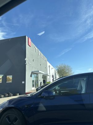 TESLA - Updated December 2025 - 33 Photos & 29 Reviews - 7444 E Hampton ...