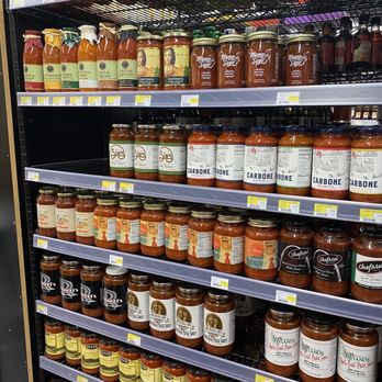 STRAUB’S FINE GROCERS - Updated October 2025 - 116 Photos & 128 Reviews ...