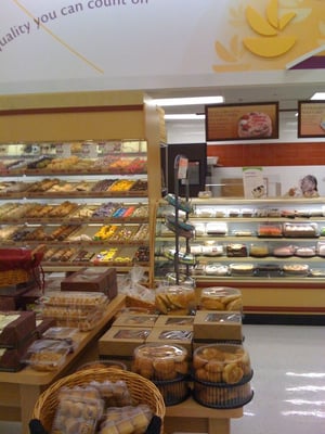 GIANT - Updated November 2024 - 12 Photos & 27 Reviews - 1649 Crofton ...