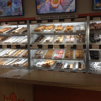 MAPLE DONUT - Updated October 2025 - 57 Photos & 69 Reviews - Robinhood ...