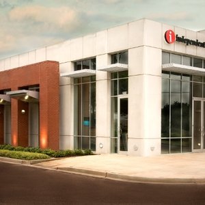 INDEPENDENT BANK - Updated December 2024 - 5050 Poplar Ave, Memphis ...