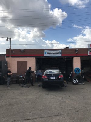 DIRECT TIRES - Updated November 2025 - 40 Photos & 122 Reviews - 6555 ...