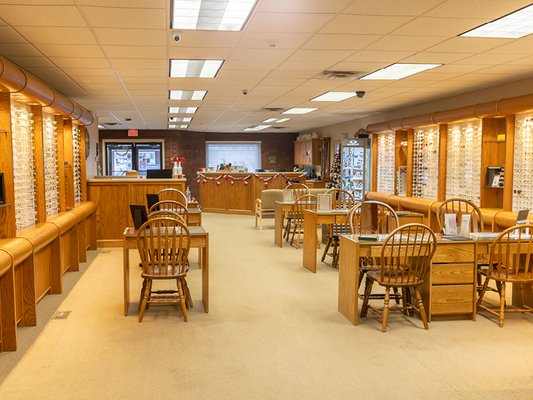 ROBERTS EYECARE ASSOCIATES - Updated December 2025 - 15 Photos - 75 ...