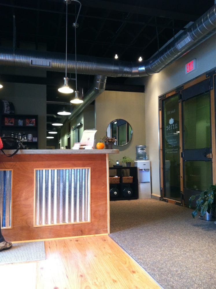 ARISE CHIROPRACTIC WELLNESS CENTER - Updated September 2025 - 605 N ...