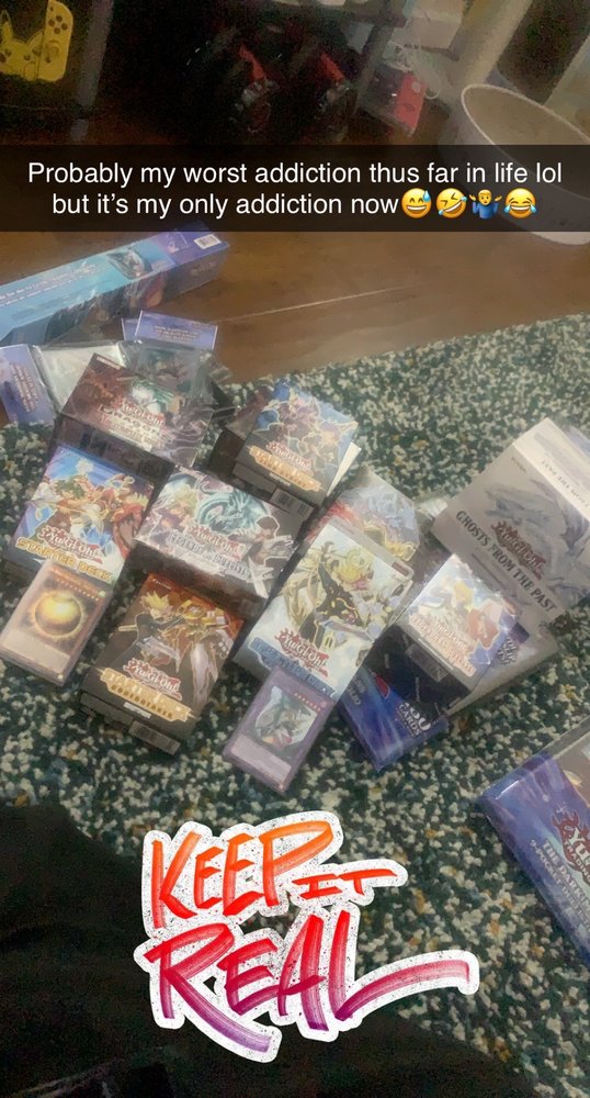 CARD ADDICTION - 40 Photos & 103 Reviews - Hobby Shops - 1538 N State ...