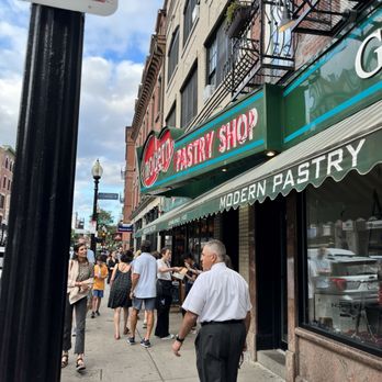 MODERN PASTRY SHOP - 3494 Photos & 2573 Reviews - 257 Hanover St ...