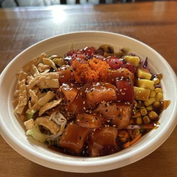 CRUNCHY POKÉ - Updated November 2025 - 268 Photos & 212 Reviews - 426 ...