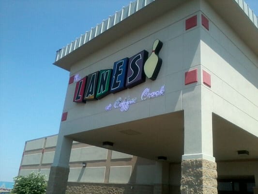 LANES AT COFFEE CREEK - Bowling - 10301 N Owasso Expy, Owasso, OK ...