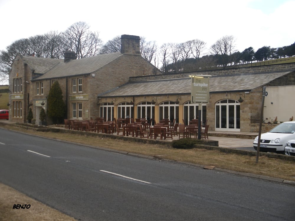 TURNPIKE INN - Updated November 2024 - Oldham Road, Sowerby Bridge ...