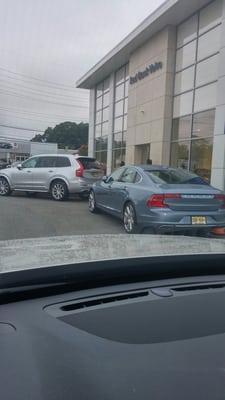 RED BANK VOLVO INC - Updated December 2025 - 18 Photos & 41 Reviews ...