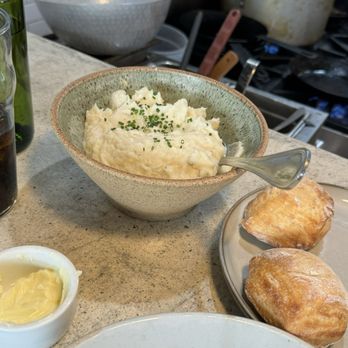 COMMUNAL - Updated September 2024 - 772 Photos & 774 Reviews - 102 N ...