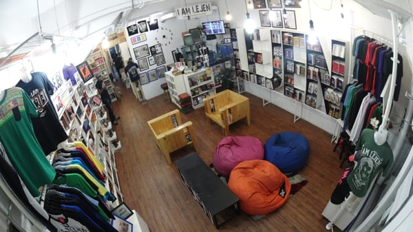 KEDAI I AM LEJEN - Updated April 2025 - 13 Photos - No. 12-G & 12-1 ...