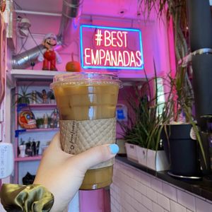 CAFE TOLA - 274 Photos & 303 Reviews - Coffee & Tea - 3612 N Southport ...