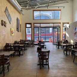 CAFE RAYMOND - Updated August 2025 - 540 Photos & 422 Reviews - 2009 ...