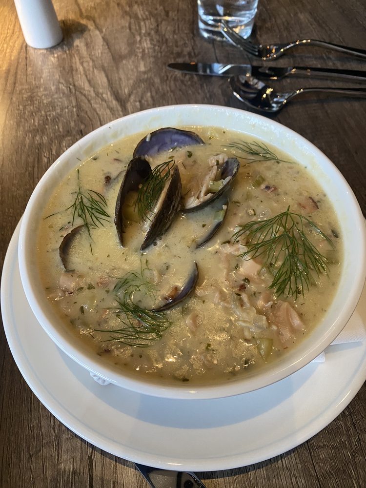 BOOKSTORE BAR & CAFE - Updated June 2024 - 357 Photos & 380 Reviews ...