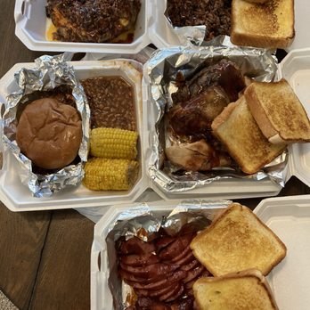 KEV’S QUE - Updated August 2025 - 19 Photos - 5220 SH-360 S, Grand ...