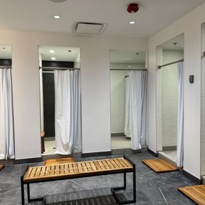 ARLINGTON RIDGE CENTER - Updated August 2025 - 16 Photos - 660 Ridge ...