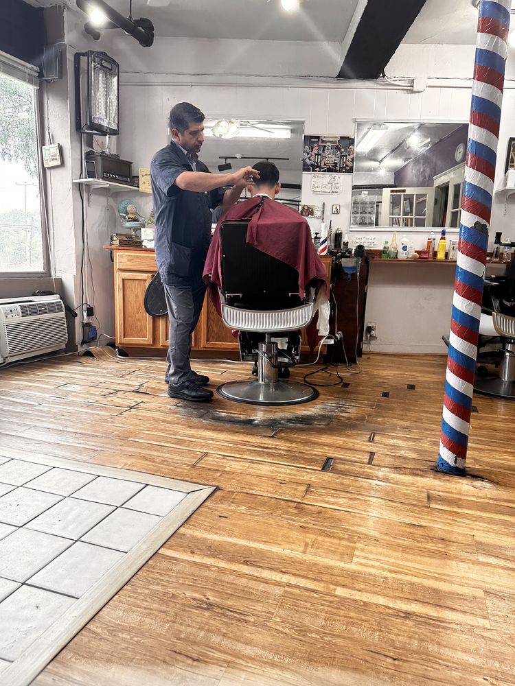 NEEDHAM BARBER SHOP - Updated December 2025 - 23 Reviews - 41 Central ...