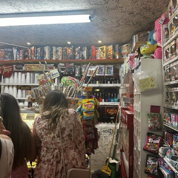 THE CANDY KITCHEN - Updated January 2026 - 267 Photos & 223 Reviews ...