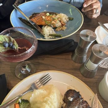 RH HOUSE - Updated July 2025 - 471 Photos & 373 Reviews - 2630 Crooks ...