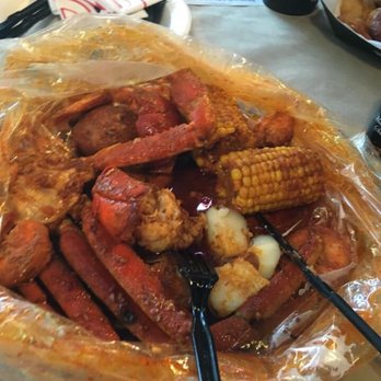 Mr. & Mrs Crab - Takeout & Delivery - 253 Photos & 223 Reviews ...