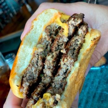 LOUD BURGER - Updated September 2025 - 286 Photos & 329 Reviews - 22497 ...