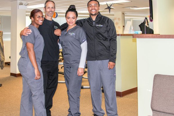 CHIRO ONE WELLNESS CENTERS - Updated August 2025 - 14 Photos & 19 ...