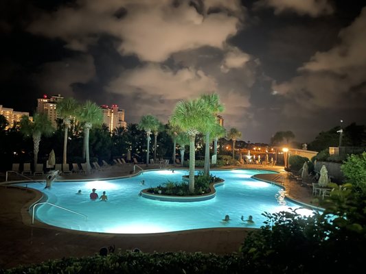 LUAU - Updated September 2025 - 25 Photos & 21 Reviews - 5000 Sandestin ...