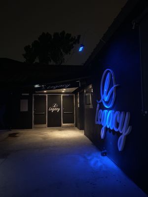 LEGACY NIGHTCLUB AND LOUNGE - 106 Photos & 133 Reviews - 4647 MacArthur ...