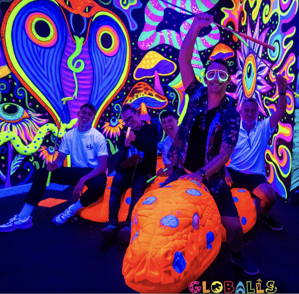 GLOBALLS - MINI GOLF, GAMES AND MAZE - Updated April 2025 - 21 Photos ...