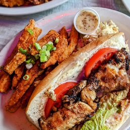 DADEO - Updated December 2025 - 297 Photos & 305 Reviews - 10548A 82 ...