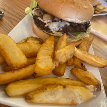 9ERS GRILL - Updated June 2025 - 31 Photos & 83 Reviews - 1800 FM 359 ...