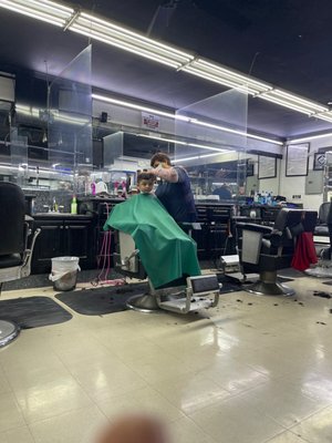 DANNY BARBER SHOP - Updated January 2026 - 32 Photos & 67 Reviews - 821 ...