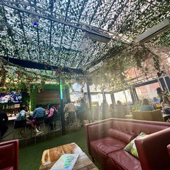 HIGHKEY RAINFOREST ROOFTOP - Updated June 2025 - 367 Photos & 194 ...