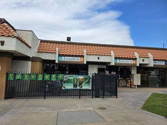 LIAM’S IRISH PUB - Updated December 2024 - 140 Photos & 197 Reviews ...