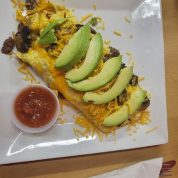 D’LICIOUS CAFFE - Updated July 2025 - 376 Photos & 353 Reviews - 581 E ...