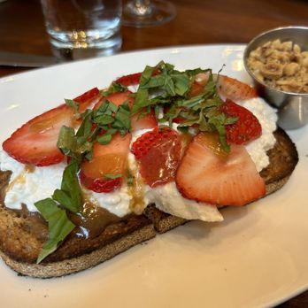 MODERNE BARN RESTAURANT - Updated November 2024 - 323 Photos & 423 ...