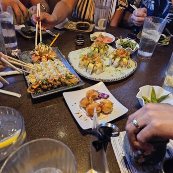 TOKYO SUSHI - Updated August 2024 - 1808 Photos & 1139 Reviews - 1999 S ...