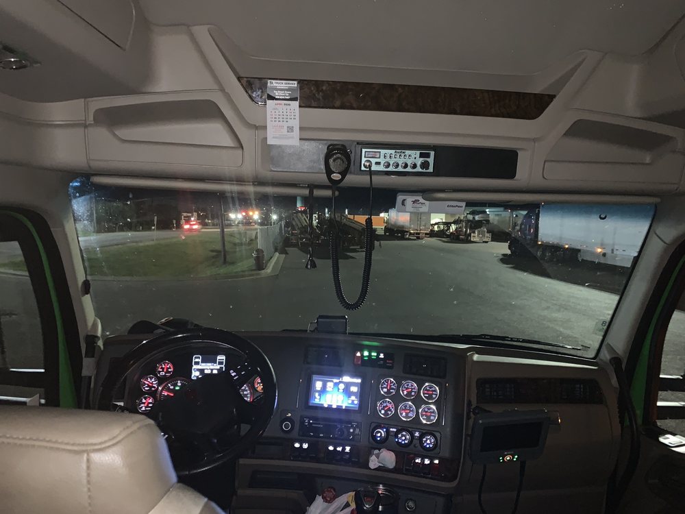 FLYING FLYING J TRAVEL CENTER - Updated May 2024 - Yelp