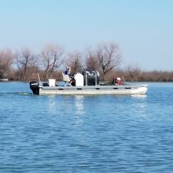 LAKE RAY ROBERTS MARINA - 25 Photos & 10 Reviews - Marinas - 1399 ...