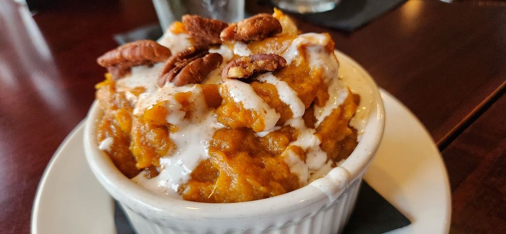 FINN’S - Updated December 2025 - 166 Photos & 157 Reviews - 2707 E 32nd ...