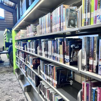PACIFIC HIGHLANDS RANCH LIBRARY - Updated December 2025 - 33 Photos ...