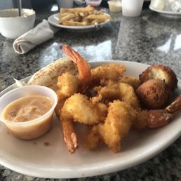 SURF RIDER EAST BEACH - Updated December 2025 - 217 Photos & 96 Reviews ...