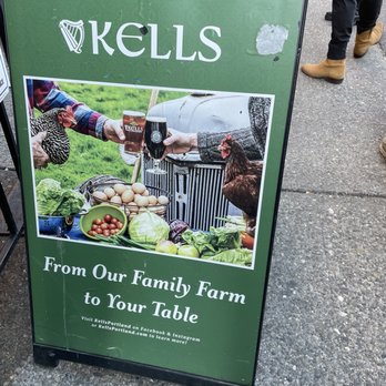 KELLS IRISH RESTAURANT & BAR - Updated January 2025 - 365 Photos & 775 ...