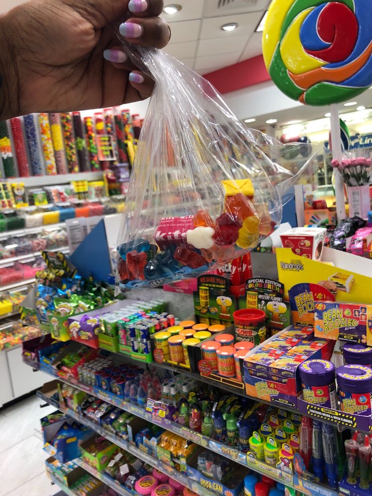 CANDY LAND - 12 Reviews - Dallas, Texas - Candy Stores - Phone Number ...