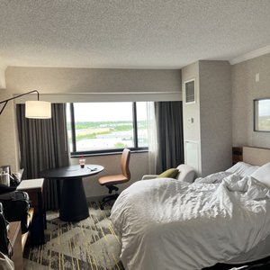 LGA9 AMAZON FULFILLMENT CENTER - Updated May 2025 - 2170 Nj 27, Edison ...