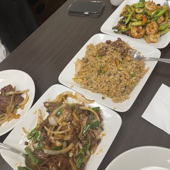 GOLDEN TREE RESTAURANT - 332 Photos & 184 Reviews - 640 N Broadway, Los ...